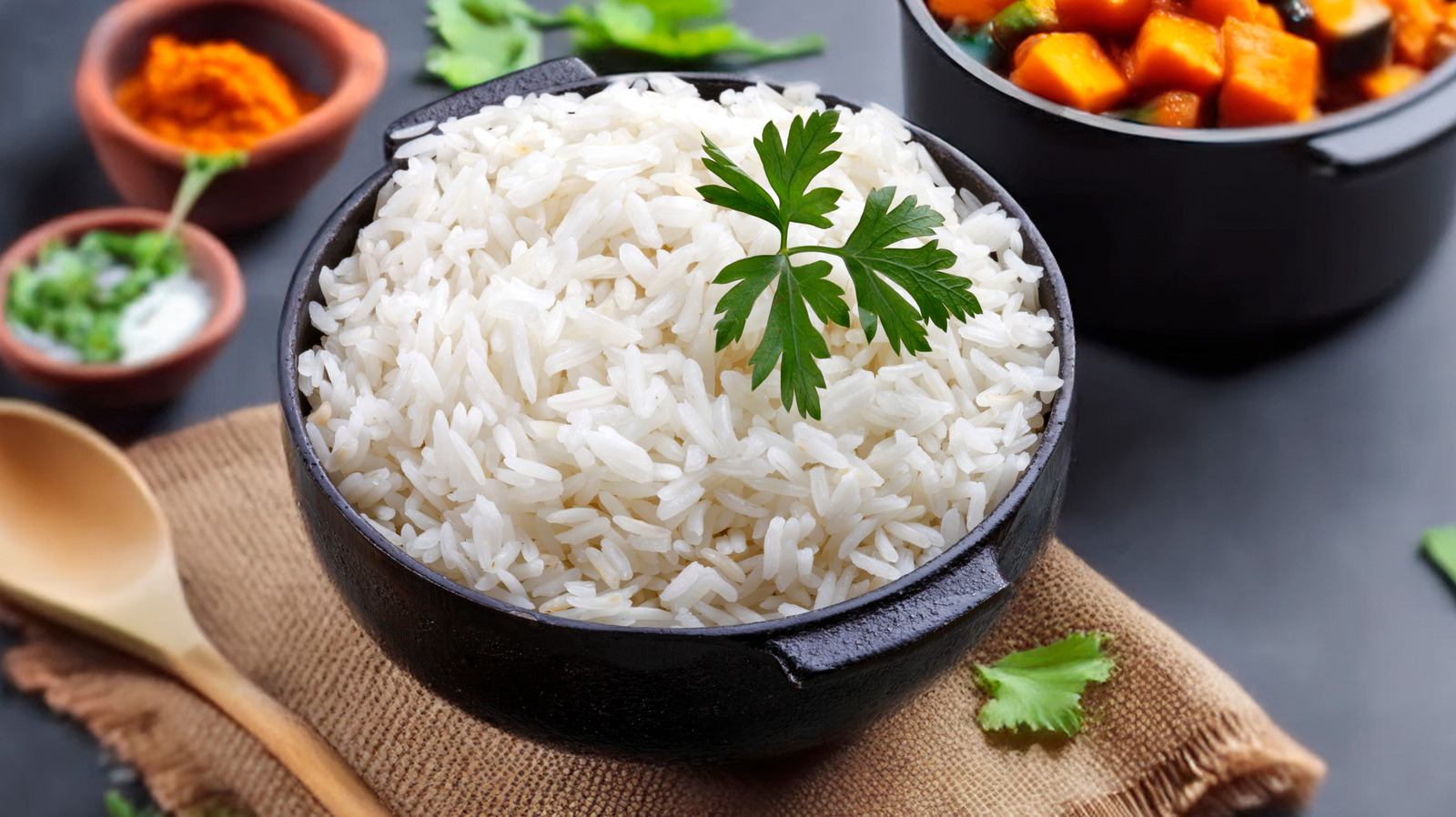 How To Add Extra Flavor To Your Rice (With An Ingredient You Throw Away)