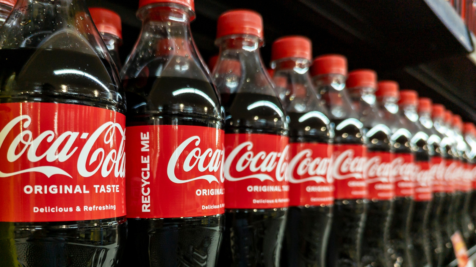 The Best Coca-Cola Flavor Owes Its Taste To This Sweetener