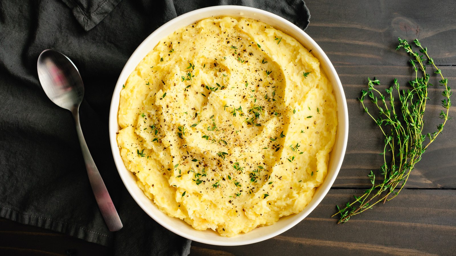 Adding Liquid To Your Mashed Potatoes Too Fast Is Ruining Your Dish