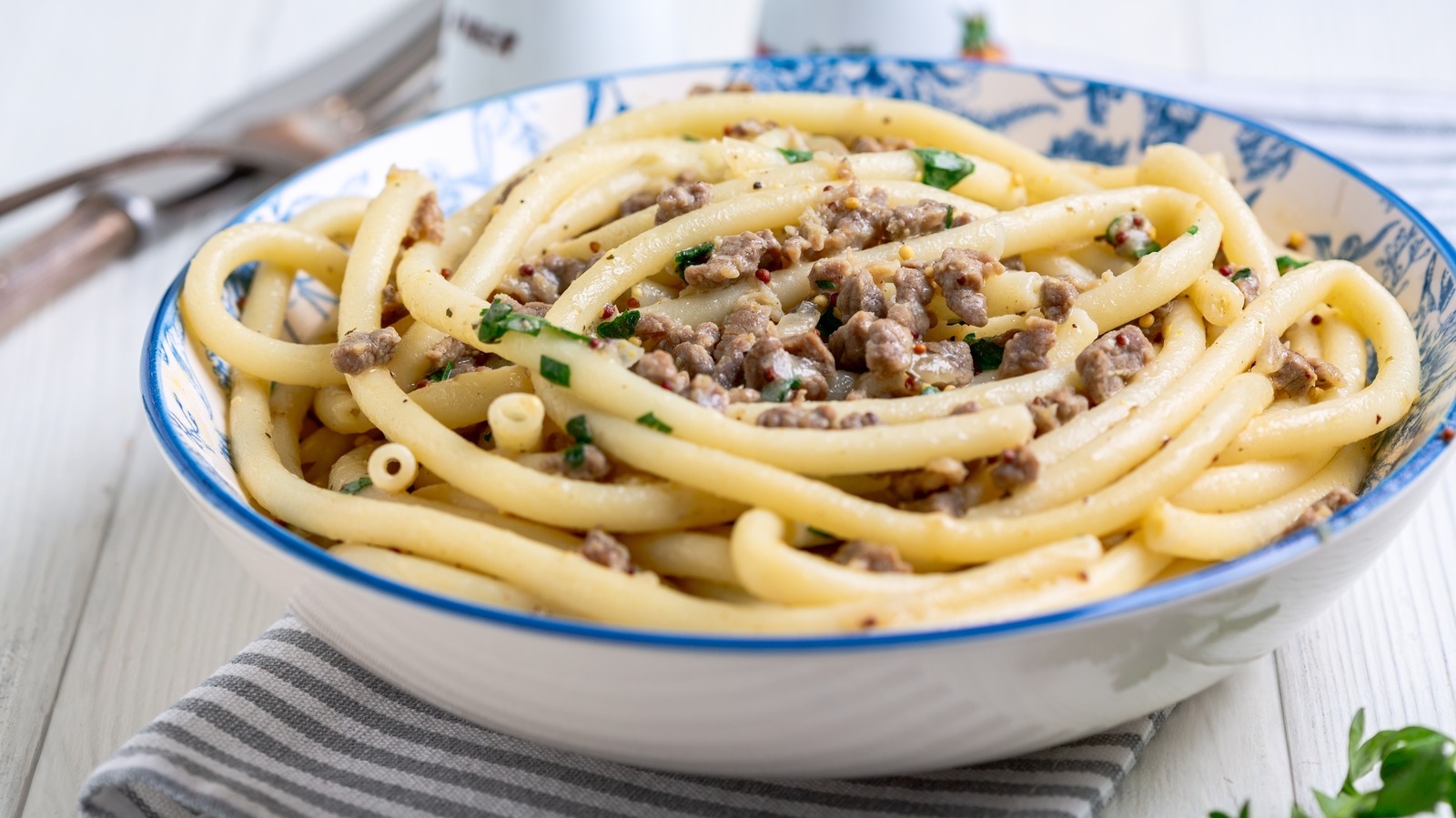 Jonathan Kesh - Journalist Profile - Intelligent Relations