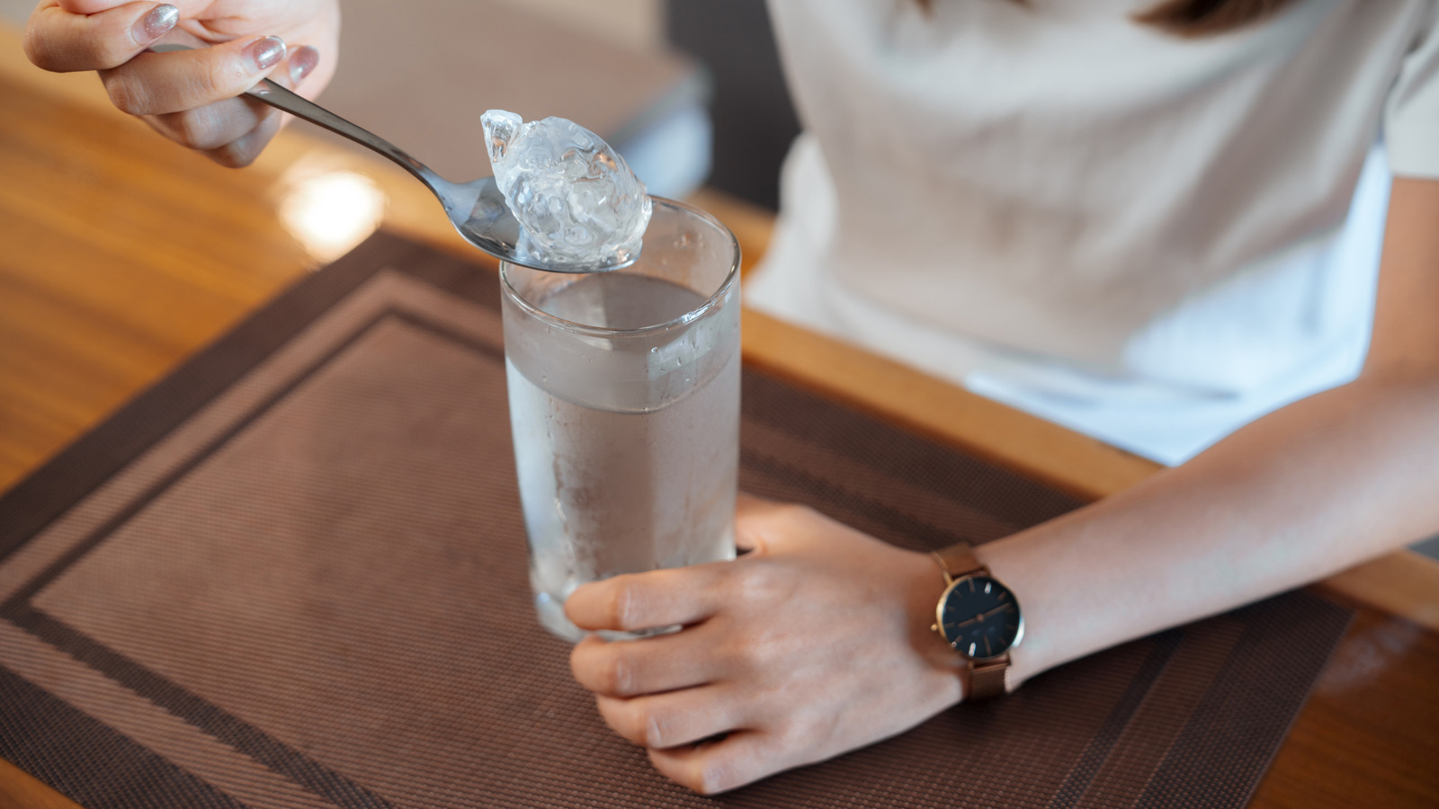 The Easy Way To Enjoy A Cold Drink Without Ice Diluting The Flavor