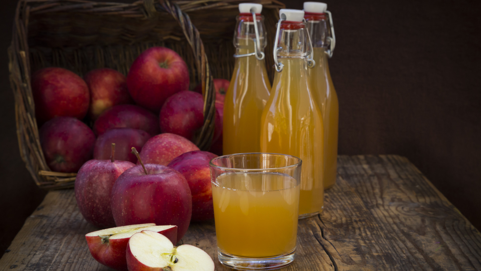 Apple Juice Vs Cider: The Simple Difference Explained