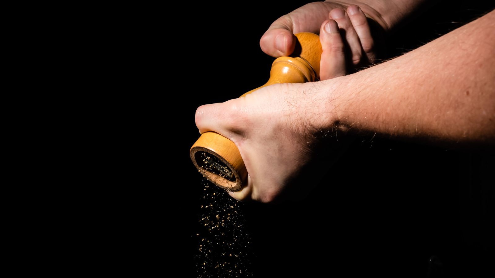 Refill Your Pepper Mill With This Simple Trick