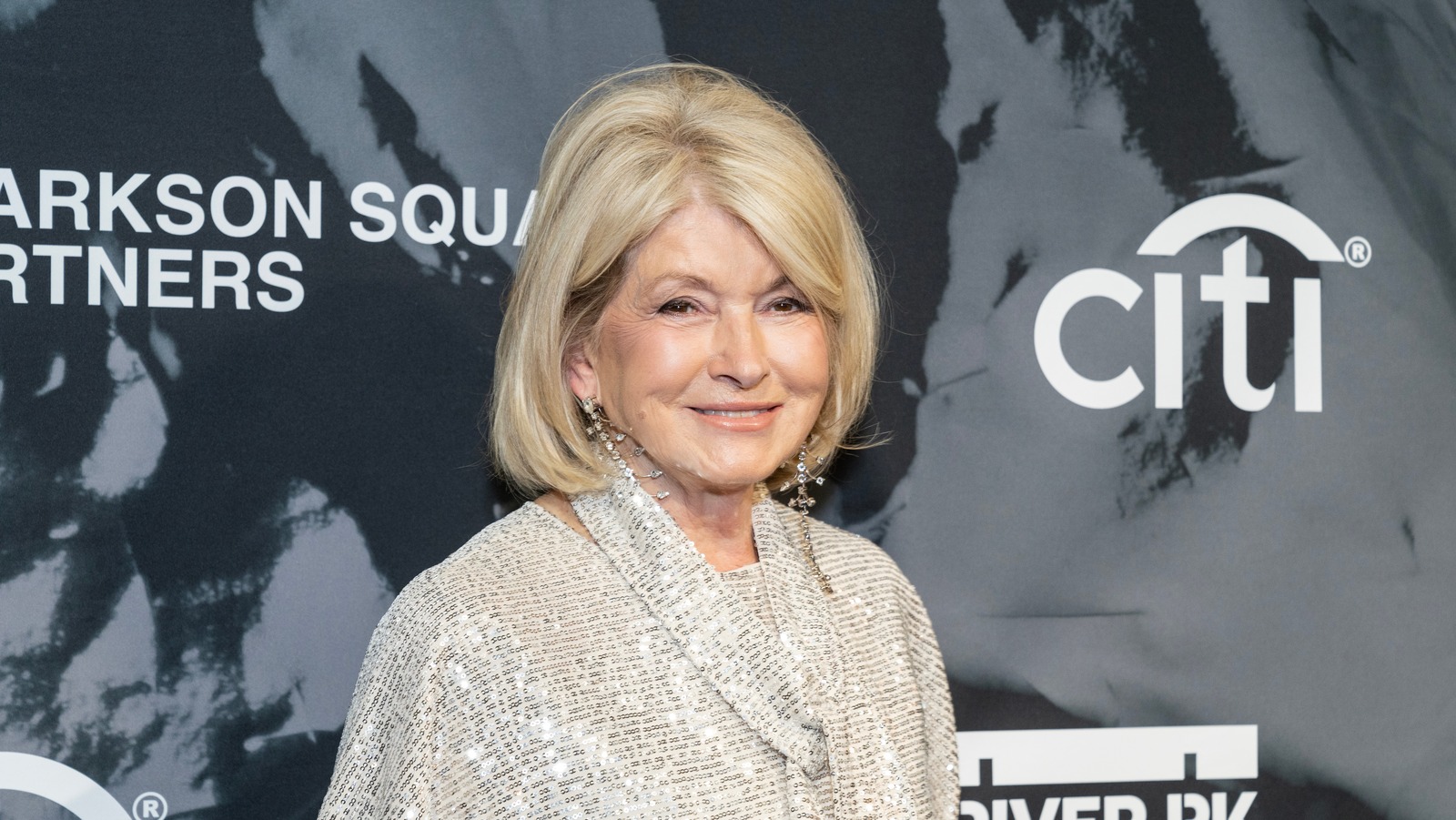 The Important Detail Martha Stewart Strived For When Writing Her First ...