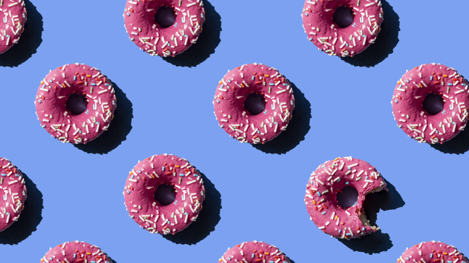 The Key Differences Between Iced And Glazed Donuts