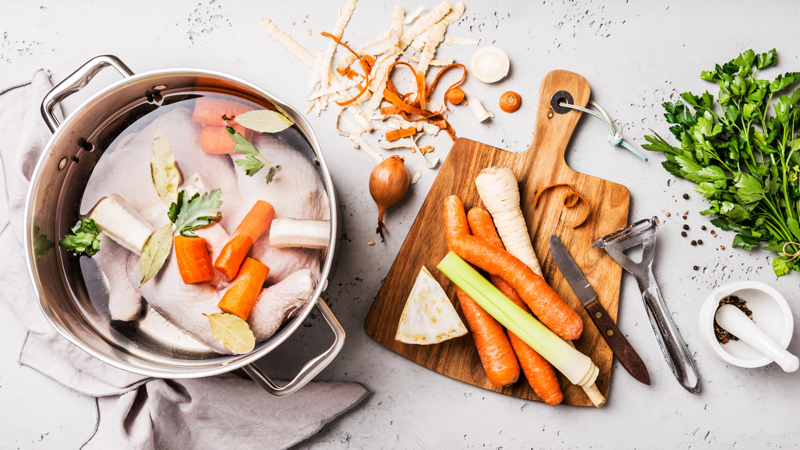 The Liquid To Meat Ratio That Yields Perfect Chicken Stock