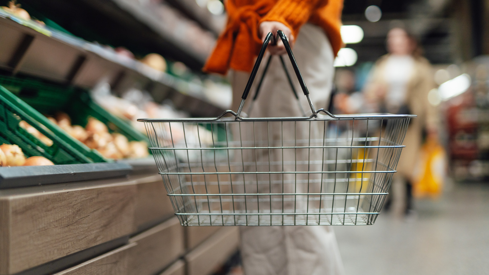 Before Your Grocery Store Trip, Always Take Stock Of Your Pantry