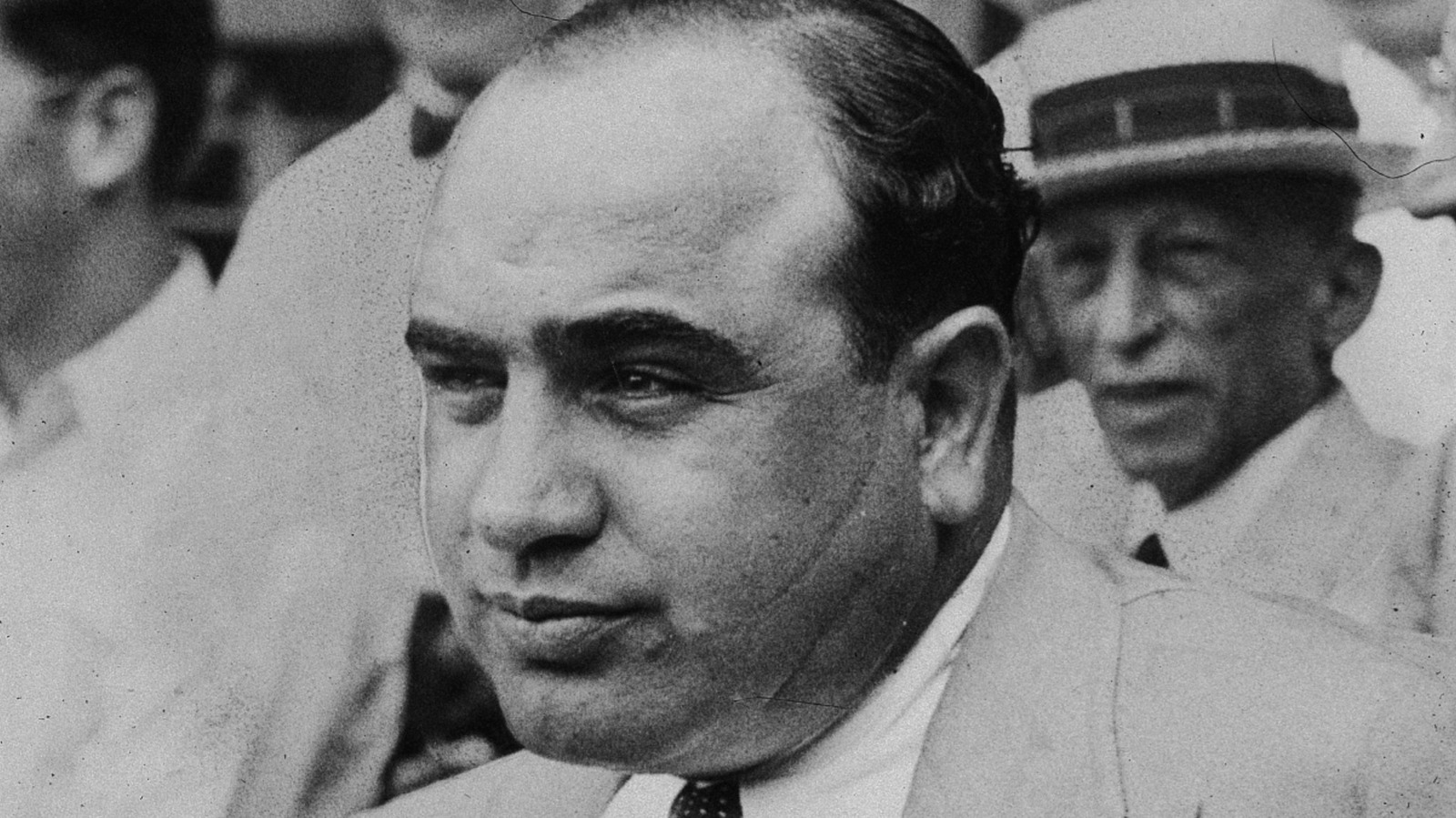 How The Harvard Inn Restaurant Contributed To Al Capone's History