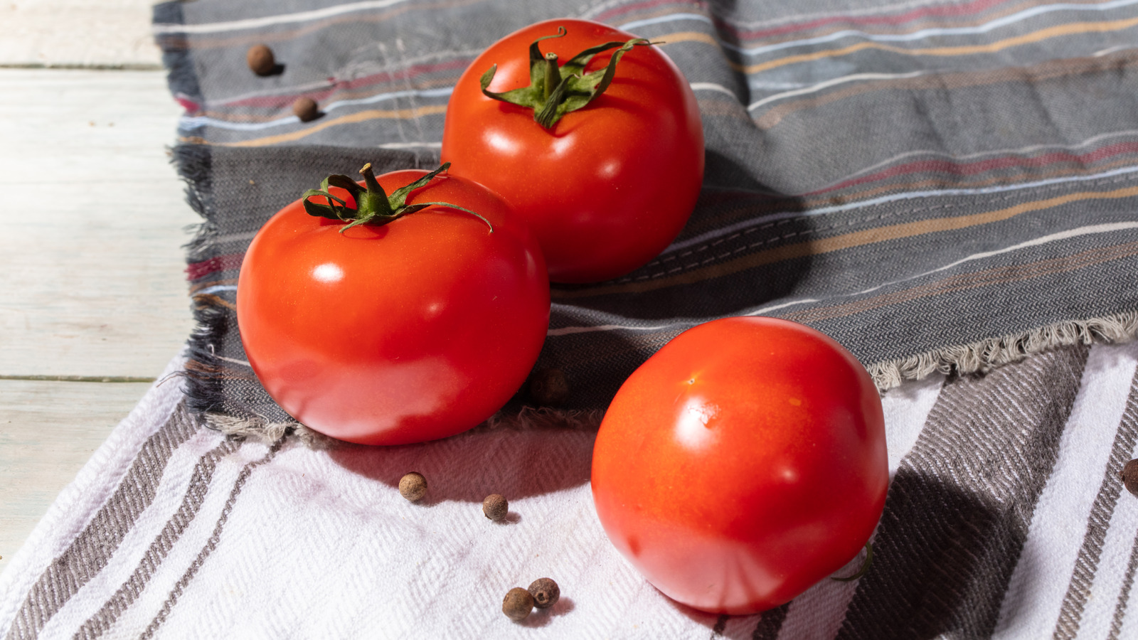 The Pantry Staple You Should Be Sprinkling On Tomatoes (No, It's Not Salt)