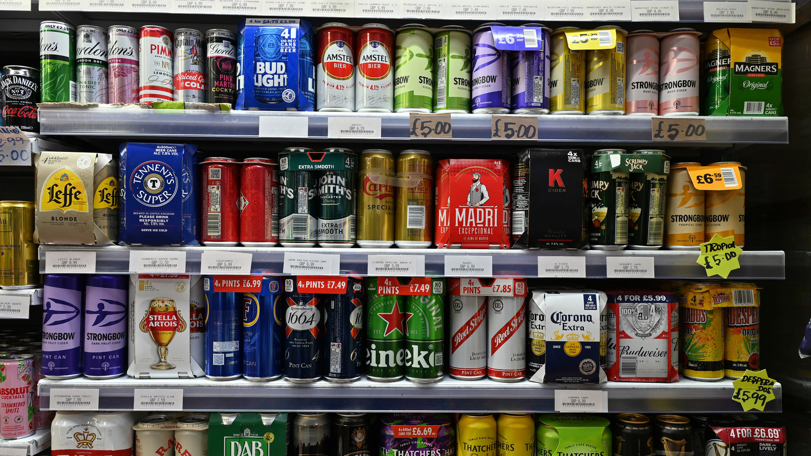 Ever Wonder Why Beer Comes In Aluminum Cans?