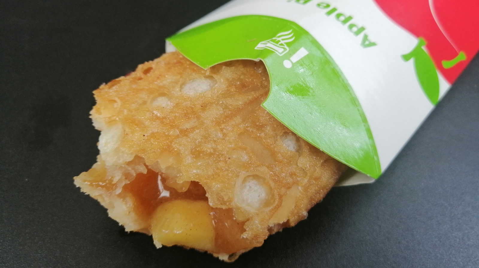 Why McDonald's Apple Pie Tastes Irresistible — It's All About The Apples