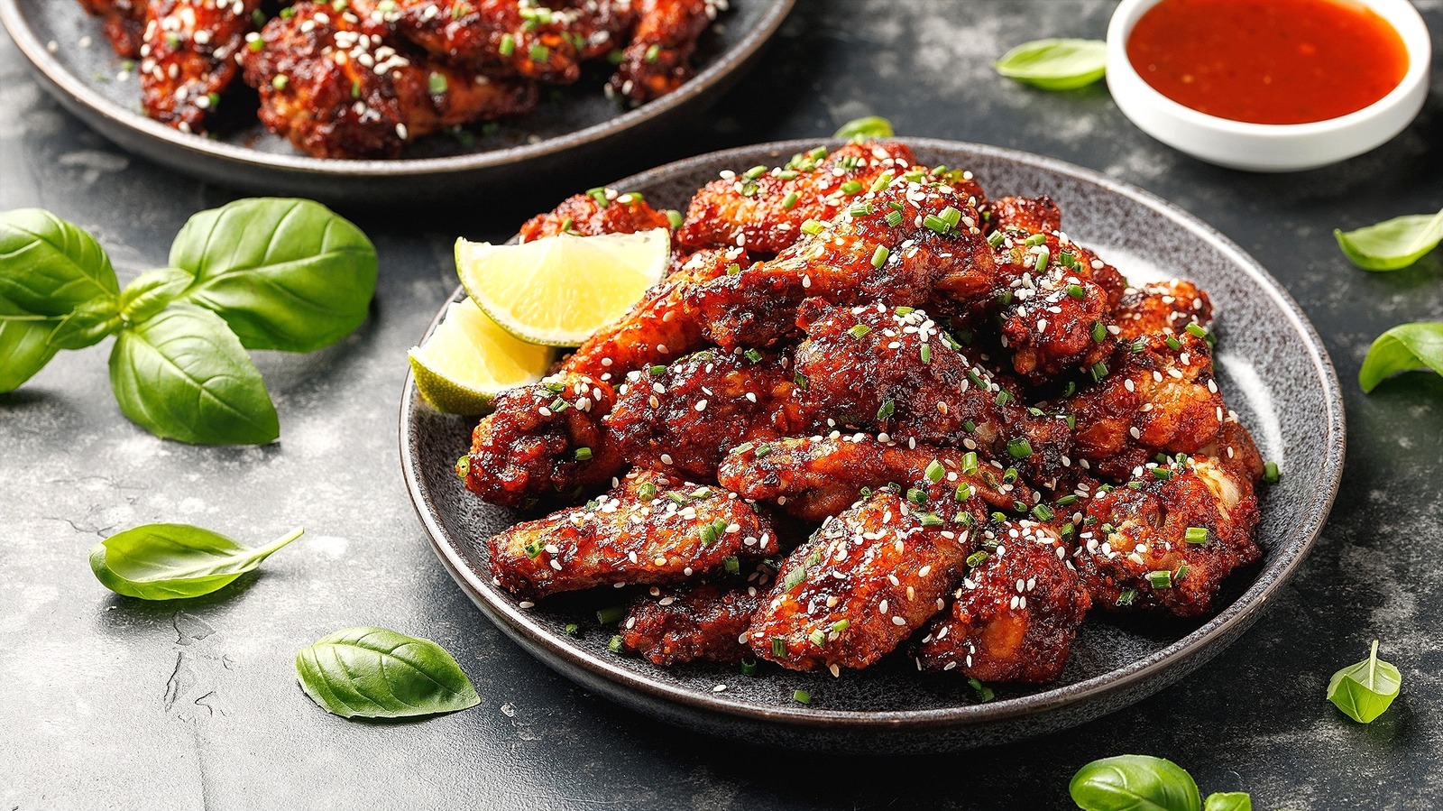 The Secret Ingredient For Chinese Restaurant-Style Chicken Wings At Home