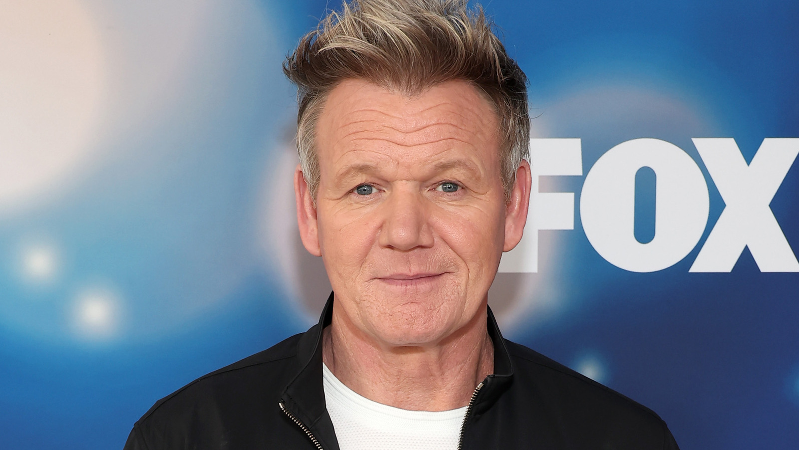 Why Gordon Ramsay Salts His Cutting Board Before Mincing Garlic