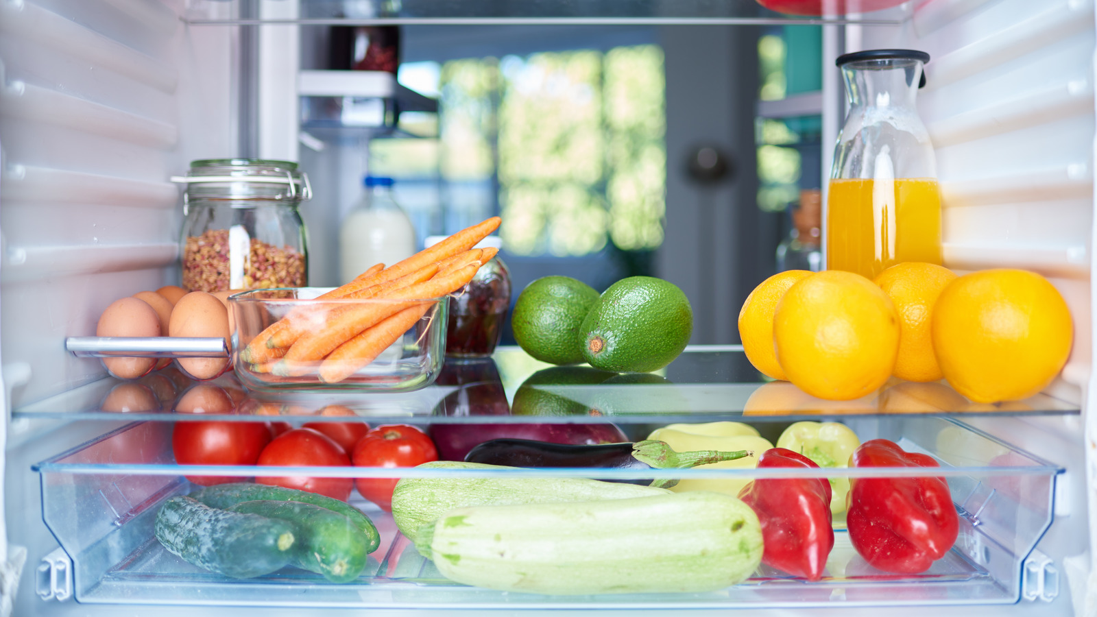 The Simple Fridge Hack That Prevents Food Waste