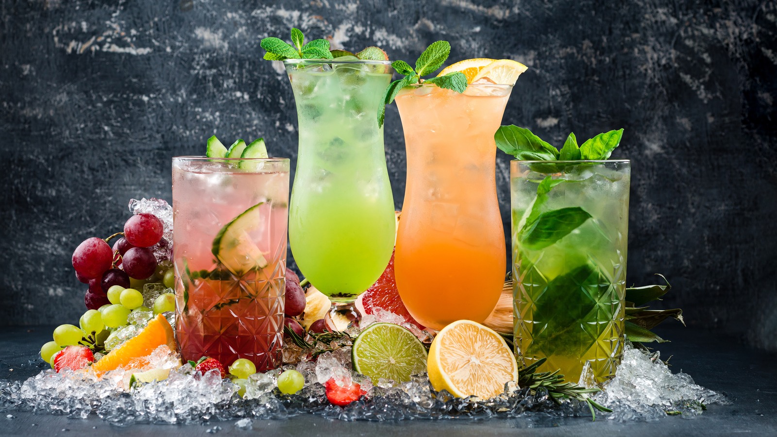 The Sparkly Final Touch That Makes Any Homemade Cocktail Feel Fancy