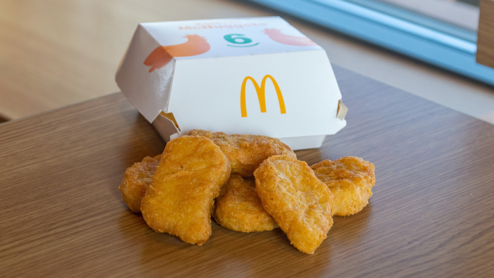 Mcdonalds Chicken Nuggets Og Pommes Frites Chicken Nuggets + Pommes