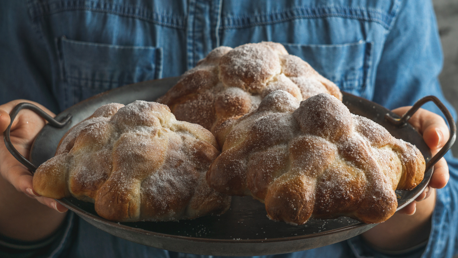 The Symbolism Behind Pan De Muertos, The Iconic Day Of The Dead Treat