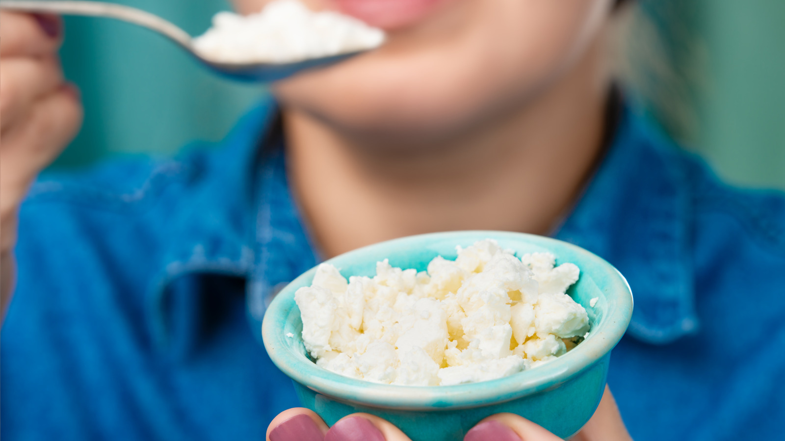 The Unlikely (And Unhinged) Cottage Cheese And Condiment Pairing That ...