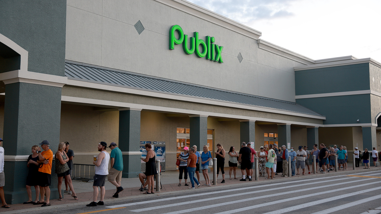The Worst Day To Shop At Publix