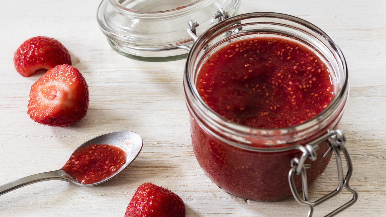 The Worst Strawberry Jam On Store Shelves Is Also Extremely Expensive