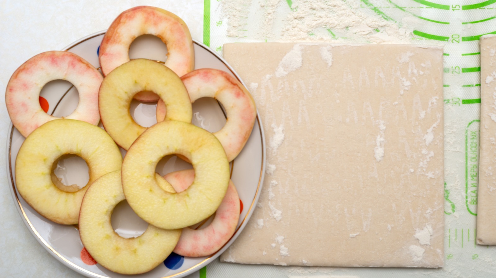 There's A Better Way To Cut Apples For Delicious Hand Pies