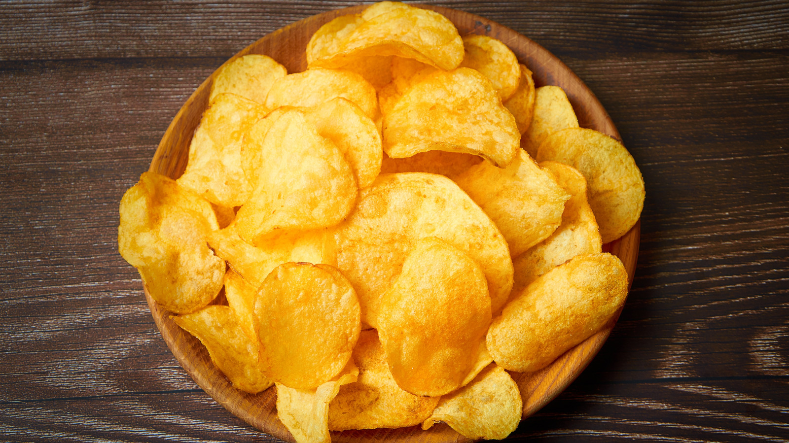 These Are The Hands-Down Worst Potato Chips You Can Buy At Aldi
