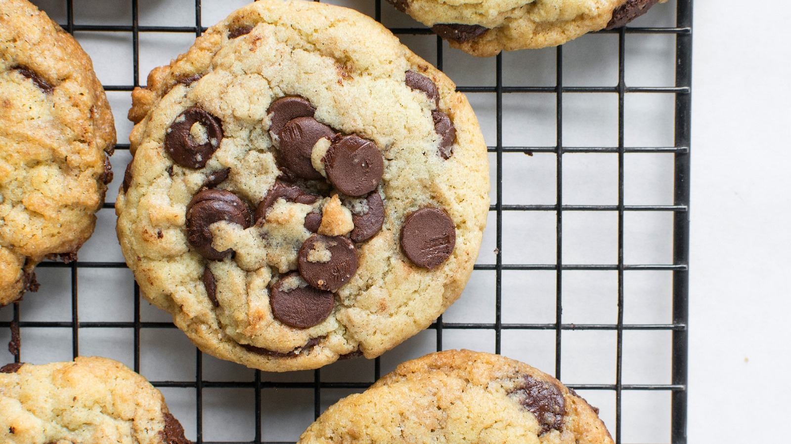 This 3-Ingredient Bread Cookie Hack Is Questionable, To Say The Least