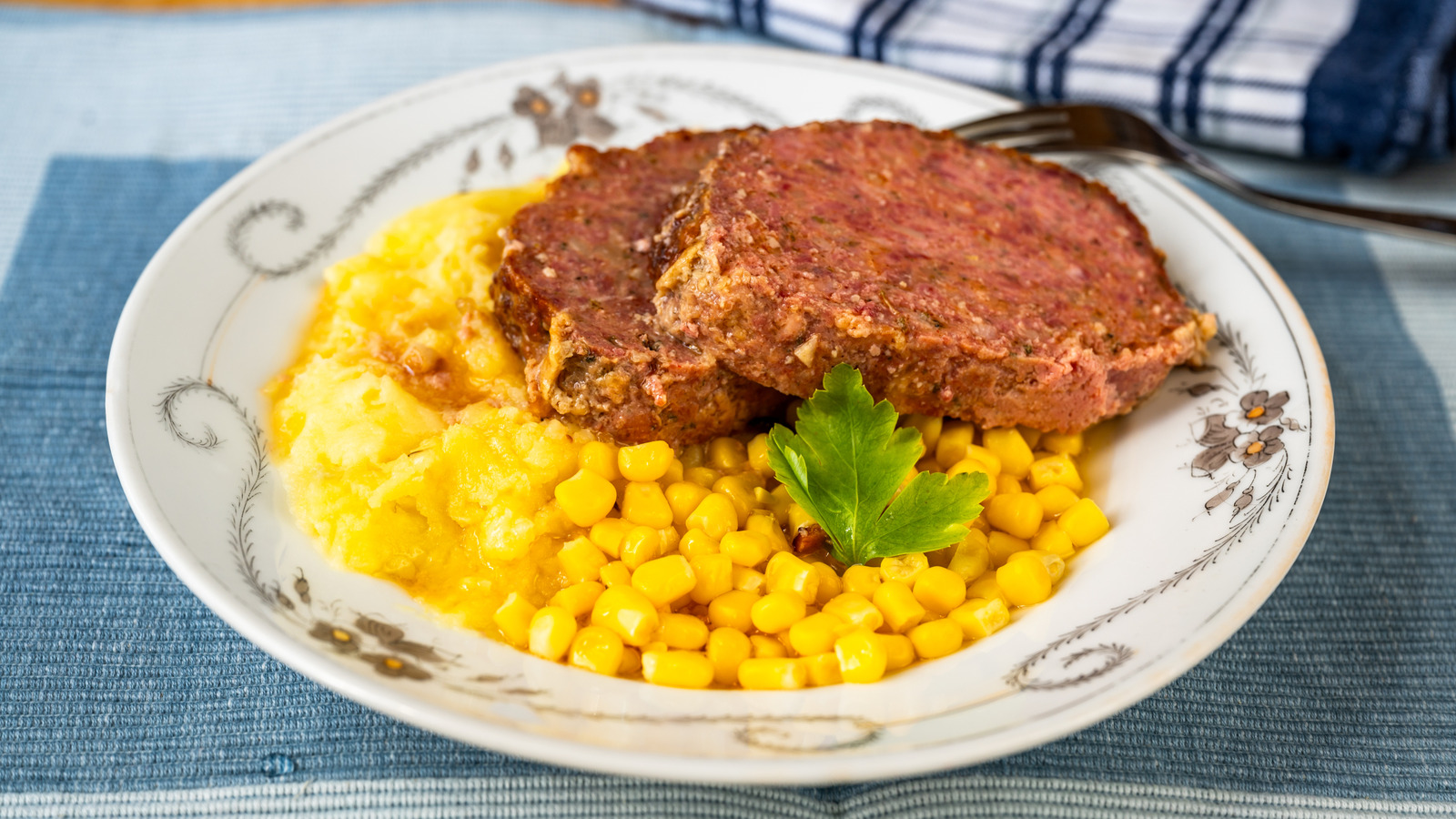 This Chain Restaurant Meatloaf Is Way Too Salty To Enjoy At All