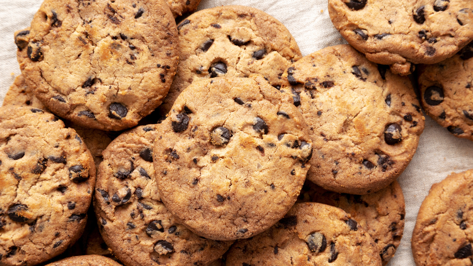 This Is How Many Cookies The McDonald's Cookie Tote Gets You