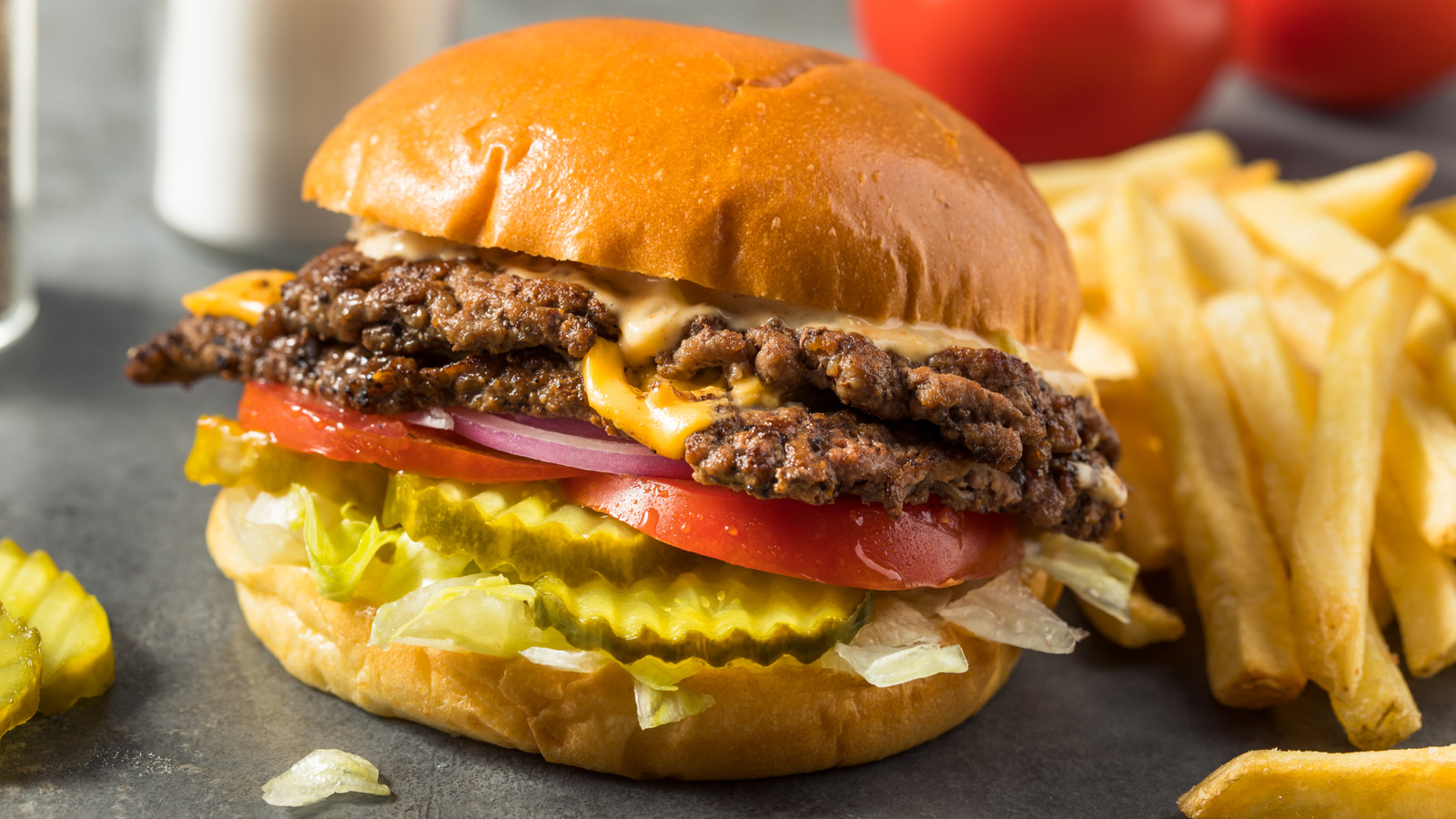 This Popular Fast Food Chain Might Not Be Using High Quality Beef