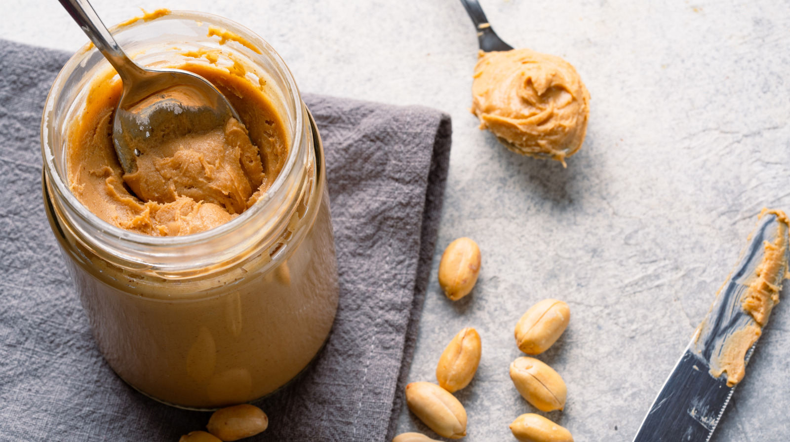 This Spinning Peanut Butter Hack Will Bring The Last Of Your Jar To The Top