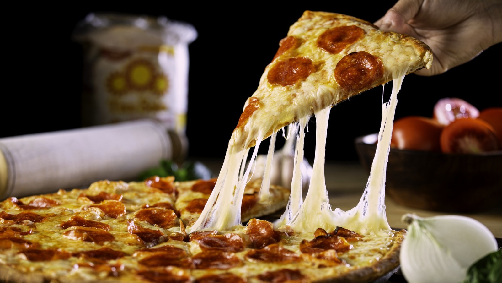 This Vintage Pizza Chain Was In Business 50 Years, But You've Probably ...