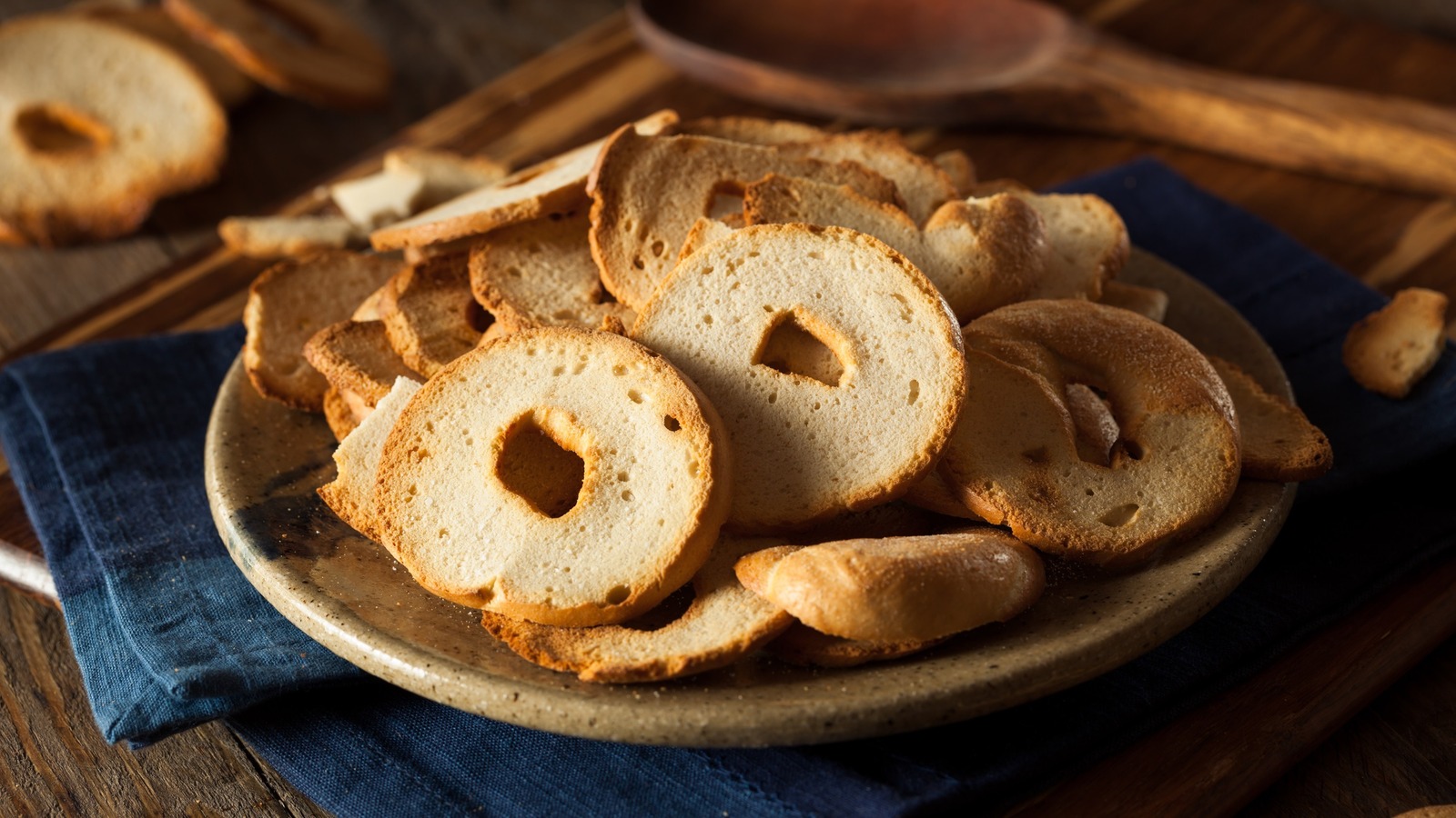 Transform Your Stale Bagels Into A Brand New Snack With Your Air Fryer