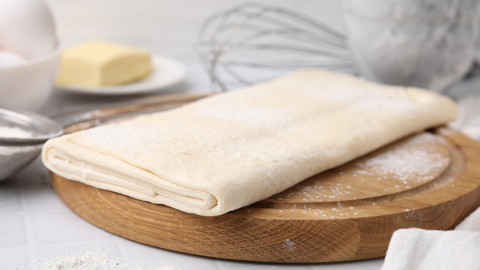 Turn Frozen Store-Bought Puff Pastry Into A Classic Lemon Curd Tart ...