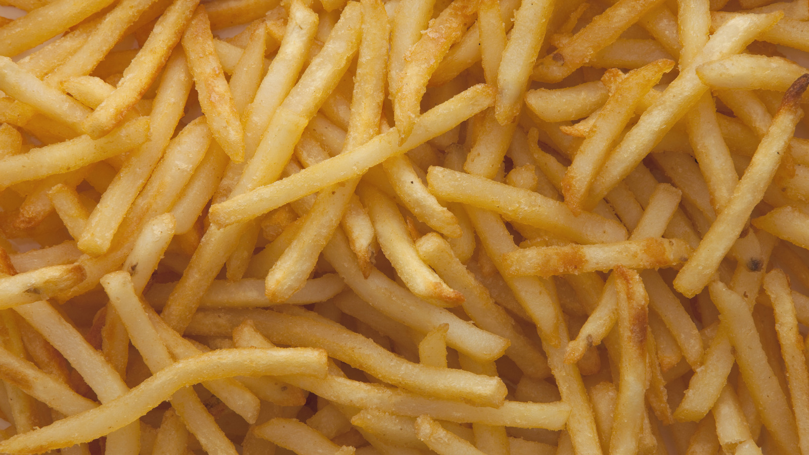 Use Leftover Fries As The Perfect Base Of A Classic Dish