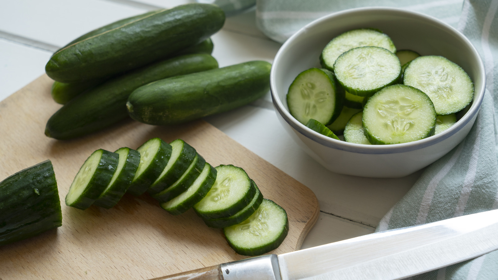 Use This Part Of A Cucumber To Protect Houseplants From Annoying Pests