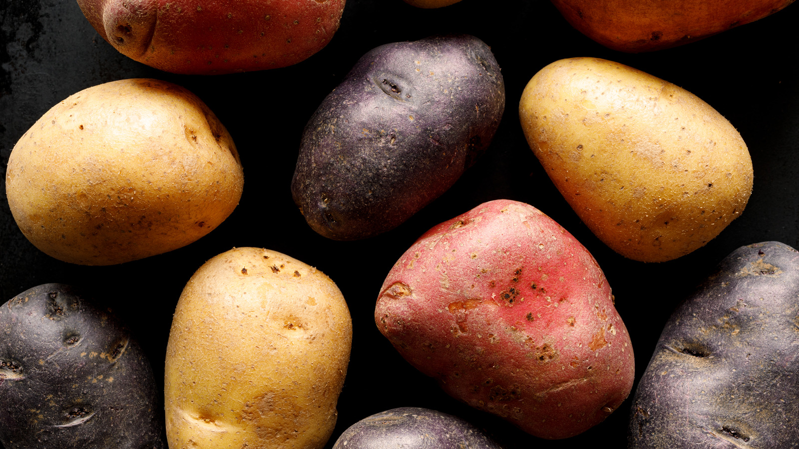 When To Use Waxy Or Starchy Potatoes (And Why)