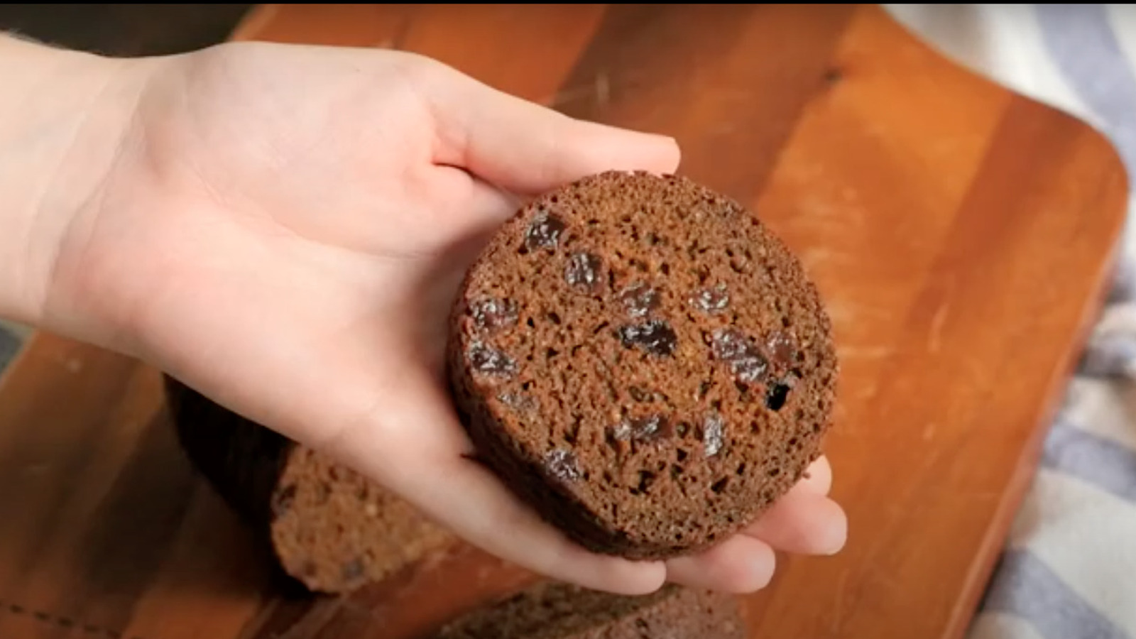 What Is Canned Brown Bread And How Do You Eat It?