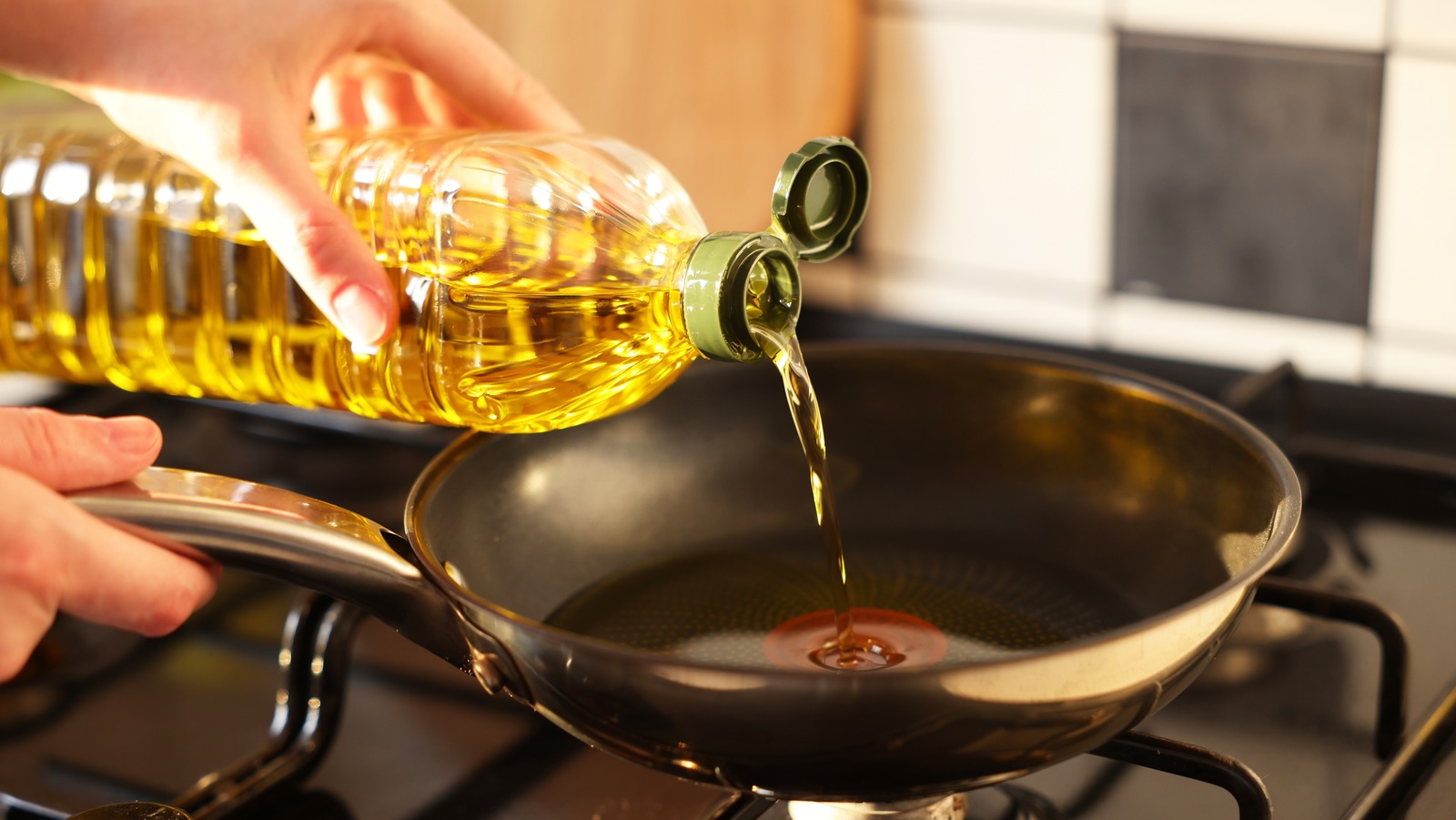 Why The Smoke Point Of Oil Matters For Your Cooking