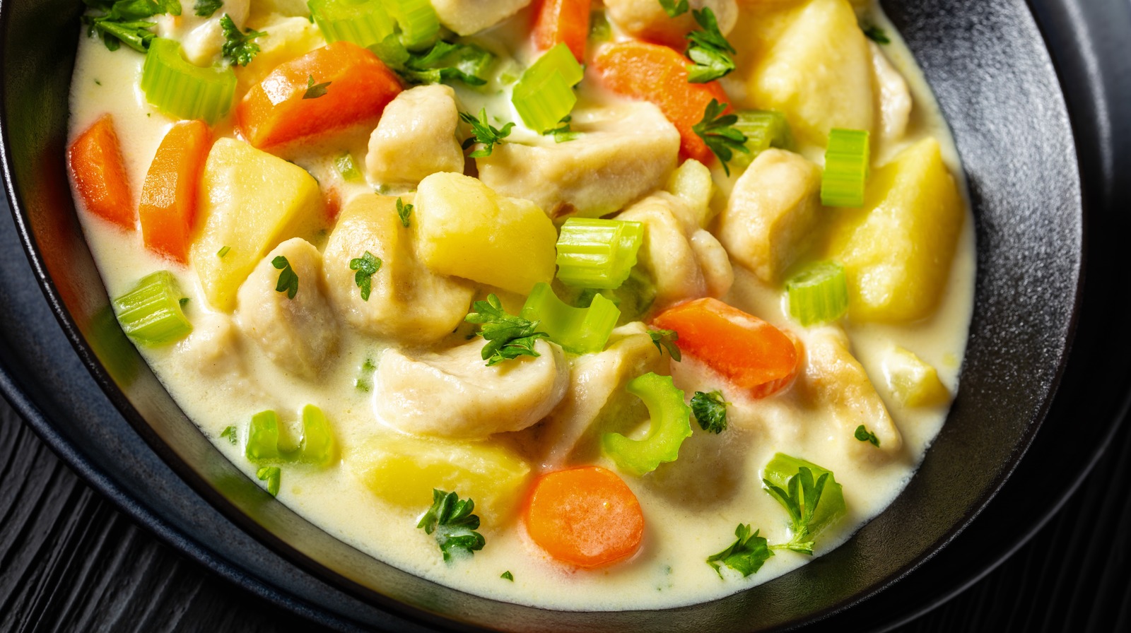 What Makes Knoephla Soup Different From Chicken And Dumplings?