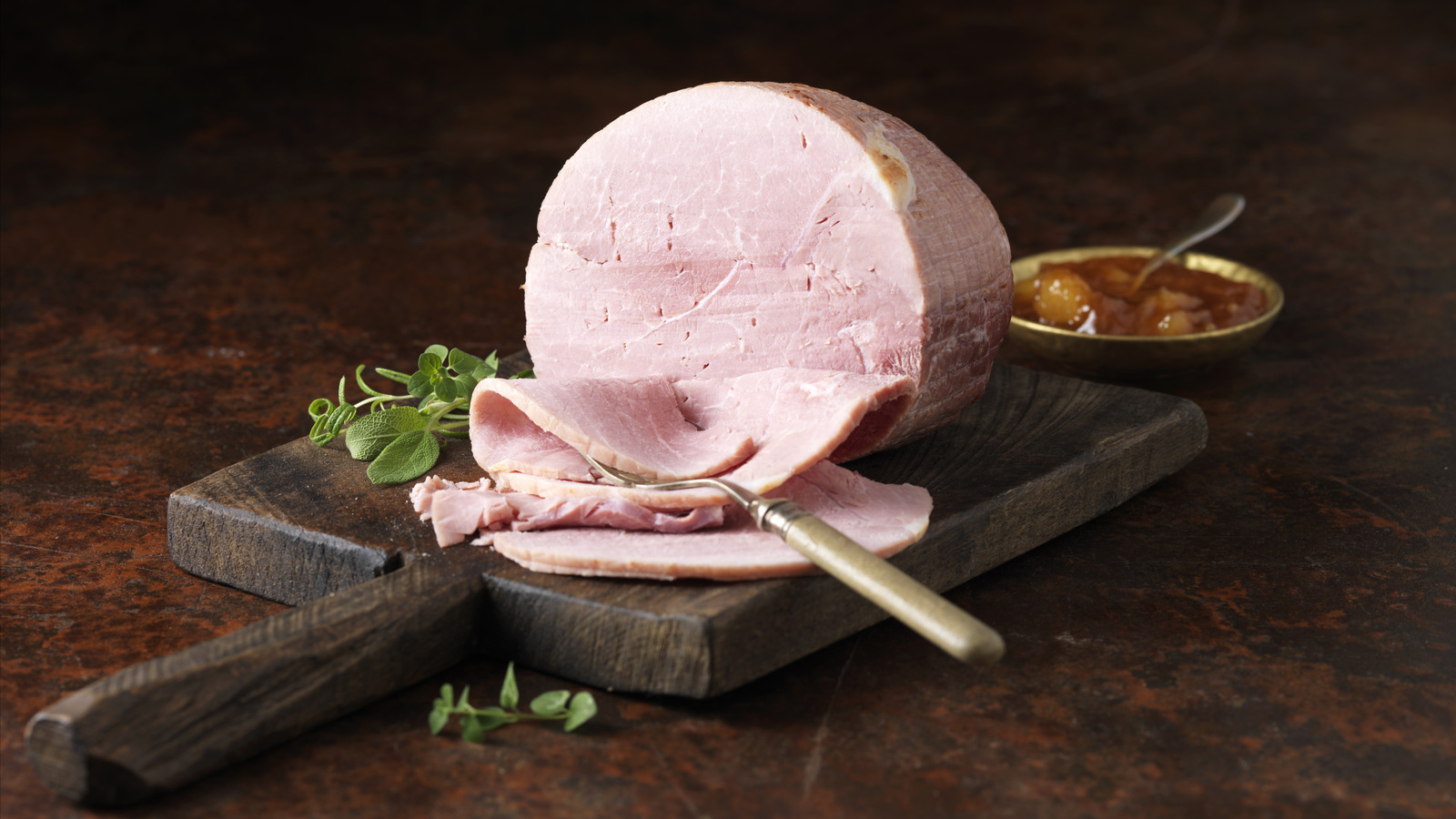 What Makes Uncured Ham Different From Its Cured Counterpart?