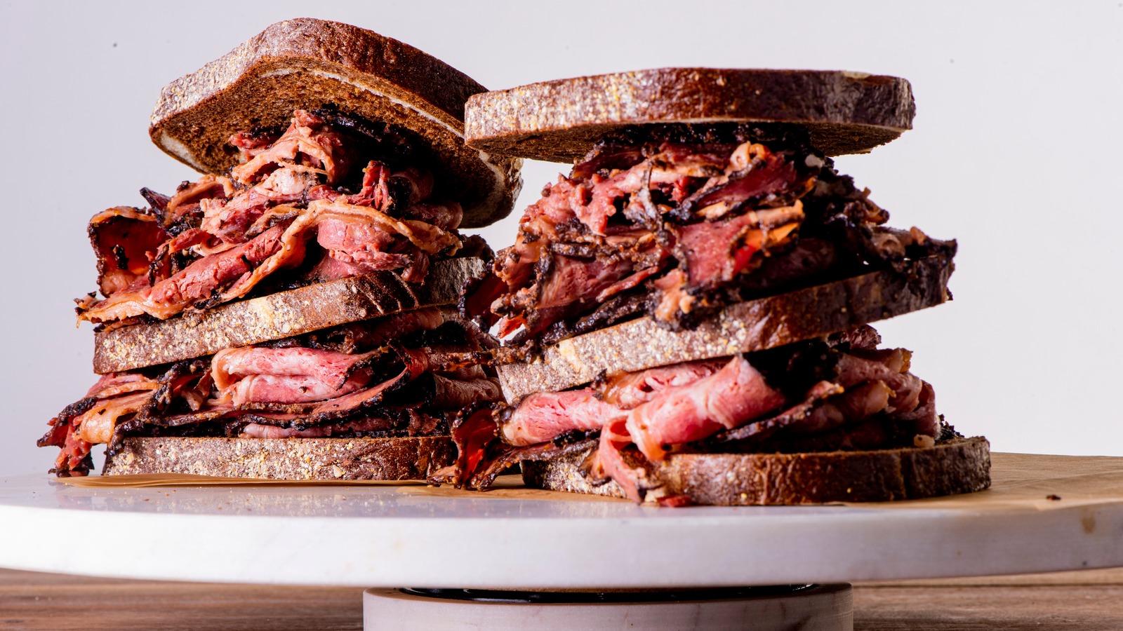 What Separates Pastrami From Corned Beef?