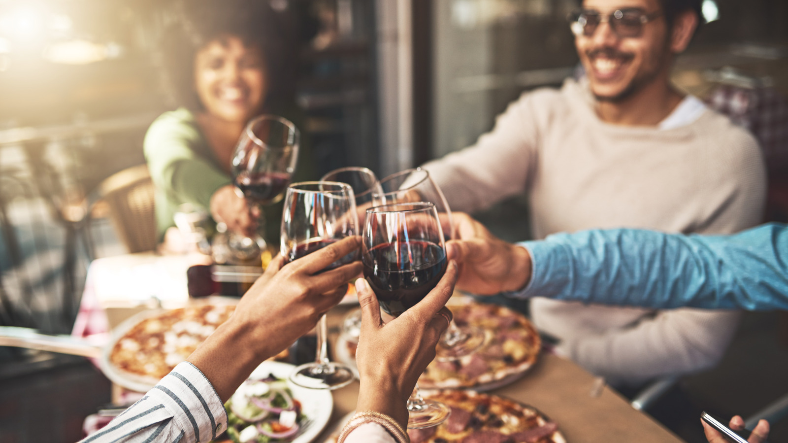 How Do BYOB Restaurants Work?