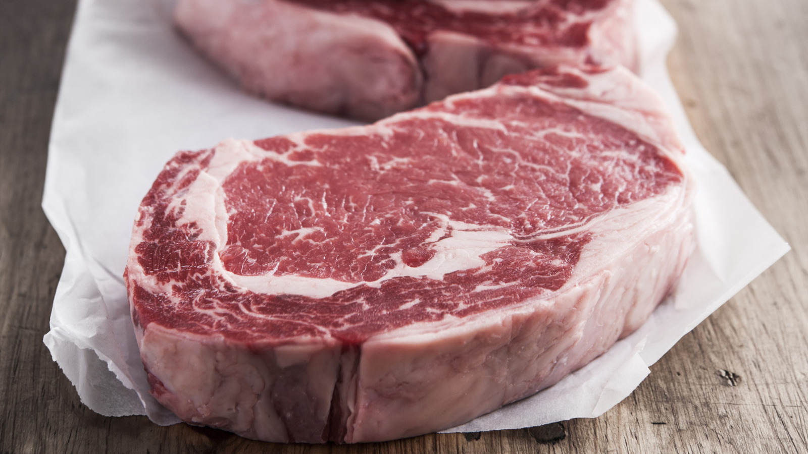 How To Refreeze Thawed Steak The Right Way