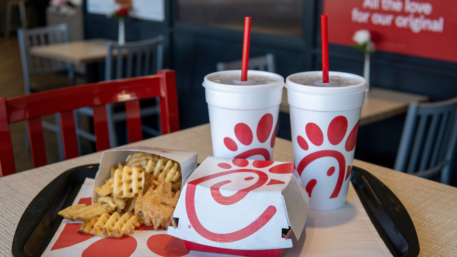 What's In A Chick-Fil-A Sunjoy?