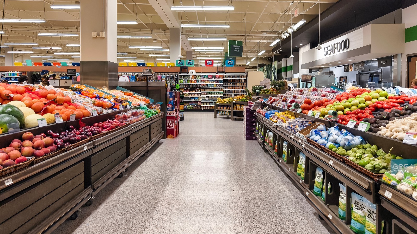 Why You Should Shop The Perimeter First At The Grocery Store