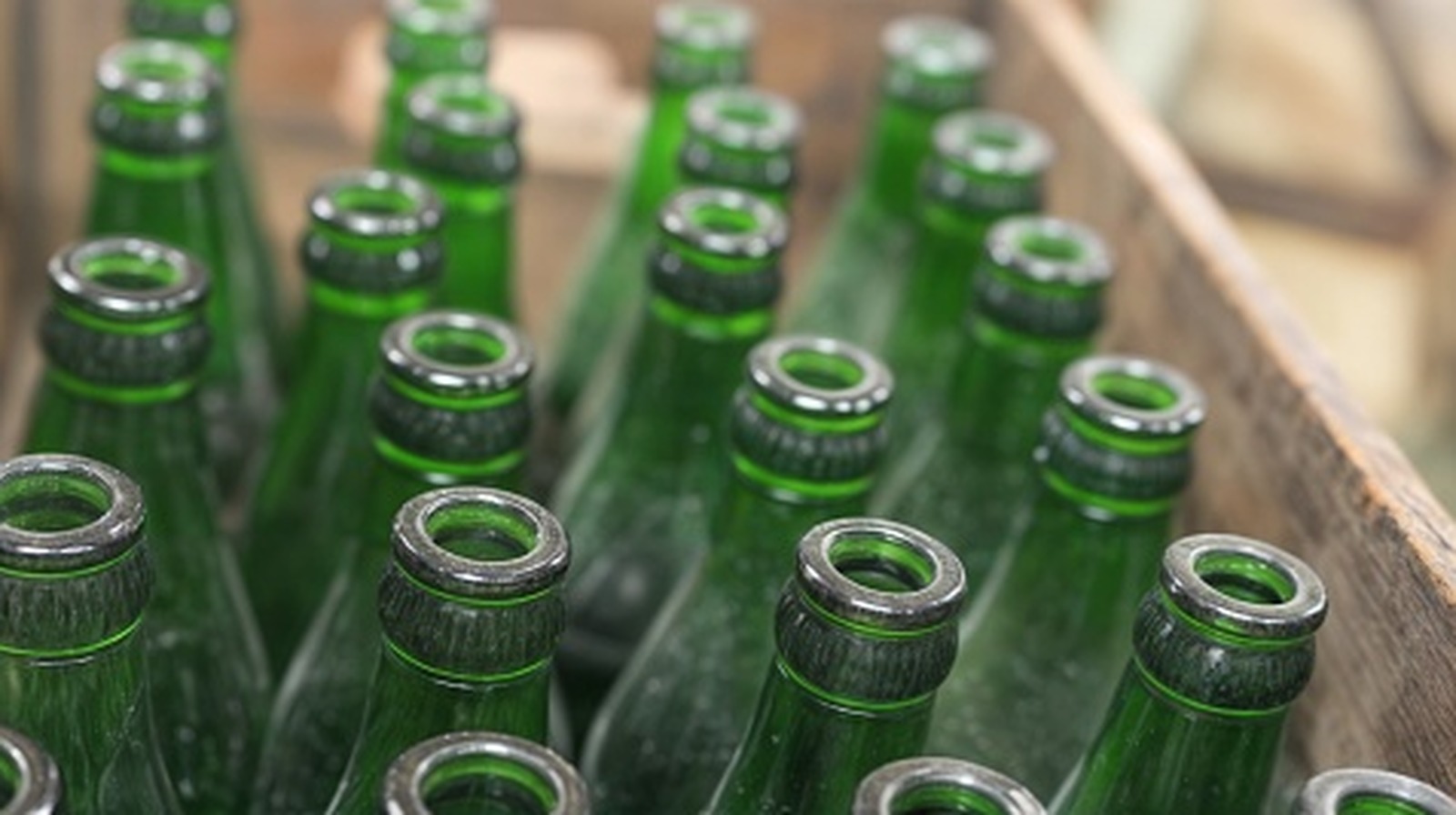 Why Soda Makers Ditched Reusable Glass Bottles In Favor Of Plastic