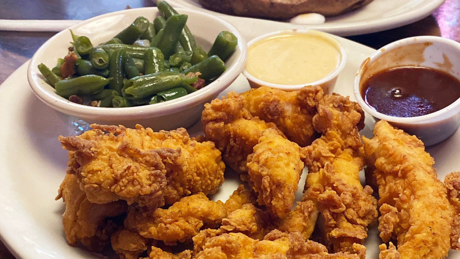 Why Texas Roadhouse Chicken Tenders Are So Good