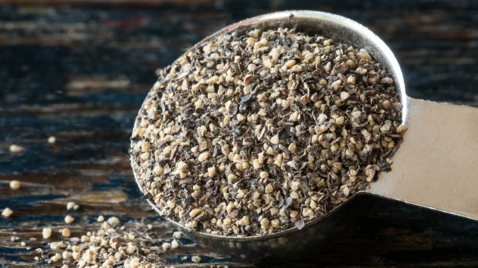 You Won't Need To Measure Fresh Ground Pepper With A Spoon Thanks To ...