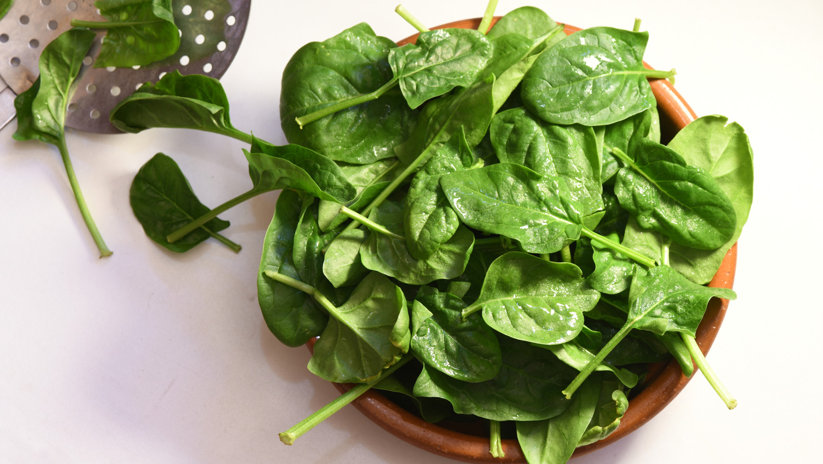 How To Clean Spinach